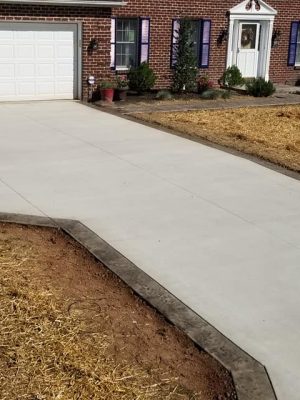 Broomed Concrete - Albright Concrete