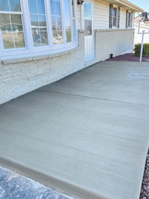 Broomed Concrete - Albright Concrete
