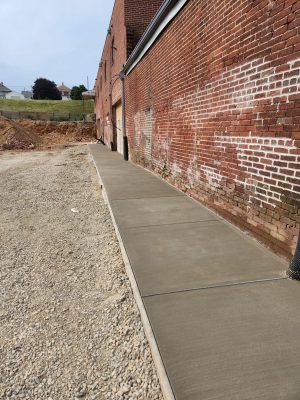 Broomed Concrete - Albright Concrete